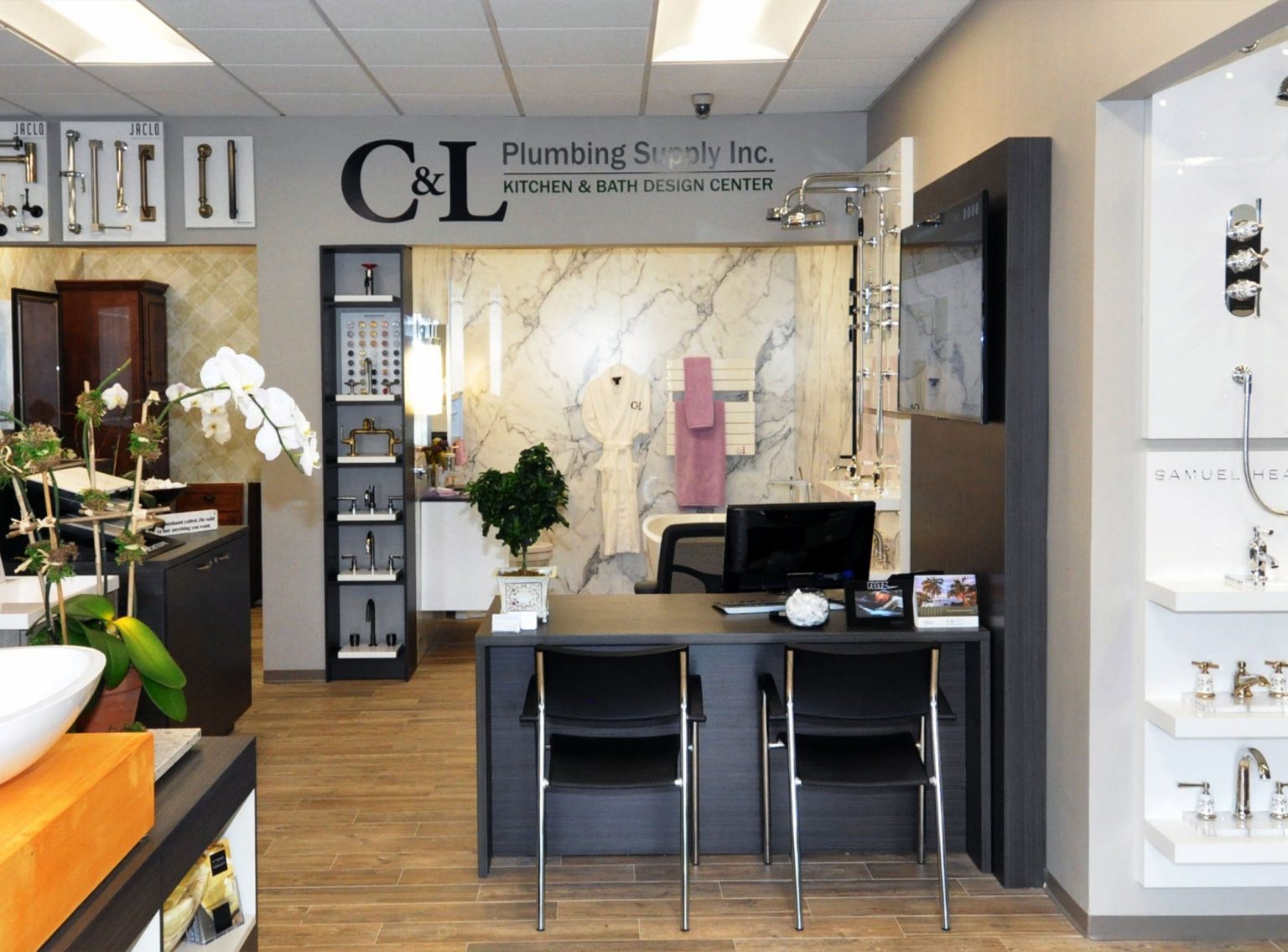 See Our Interactive, Working Displays! – C&L Plumbing Supply Inc.